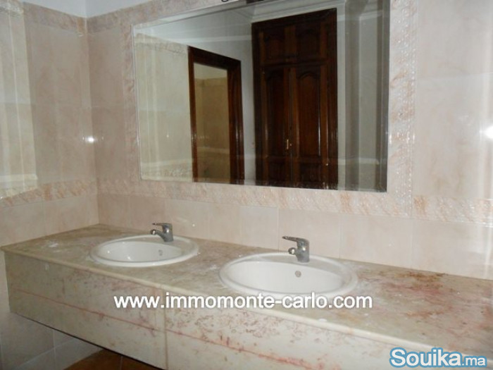 Villa avec chauffage et piscine à Hay Riad | Rabat